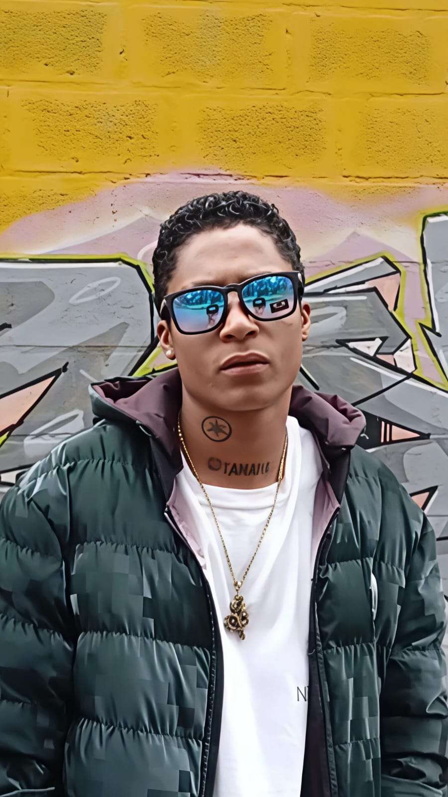 El rapero ecuatoriano llamado Derick Montalvo | Club de Escritura ...